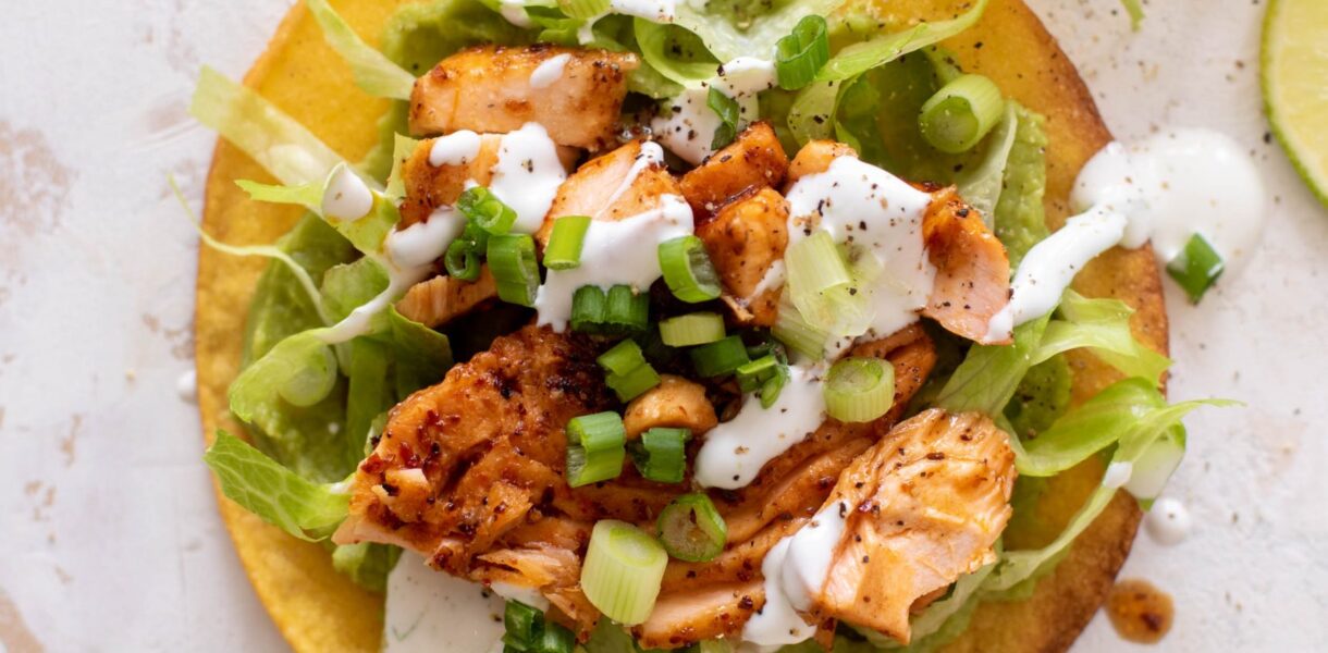 Tostadas de Saumon au Chili et au Citron Vert – Mes Recettes Faciles